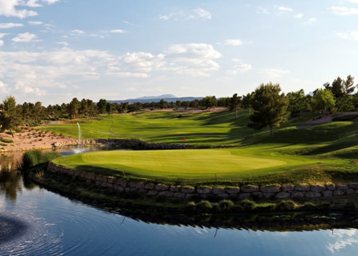 Highland Falls Course - Lets Go Golf Trips